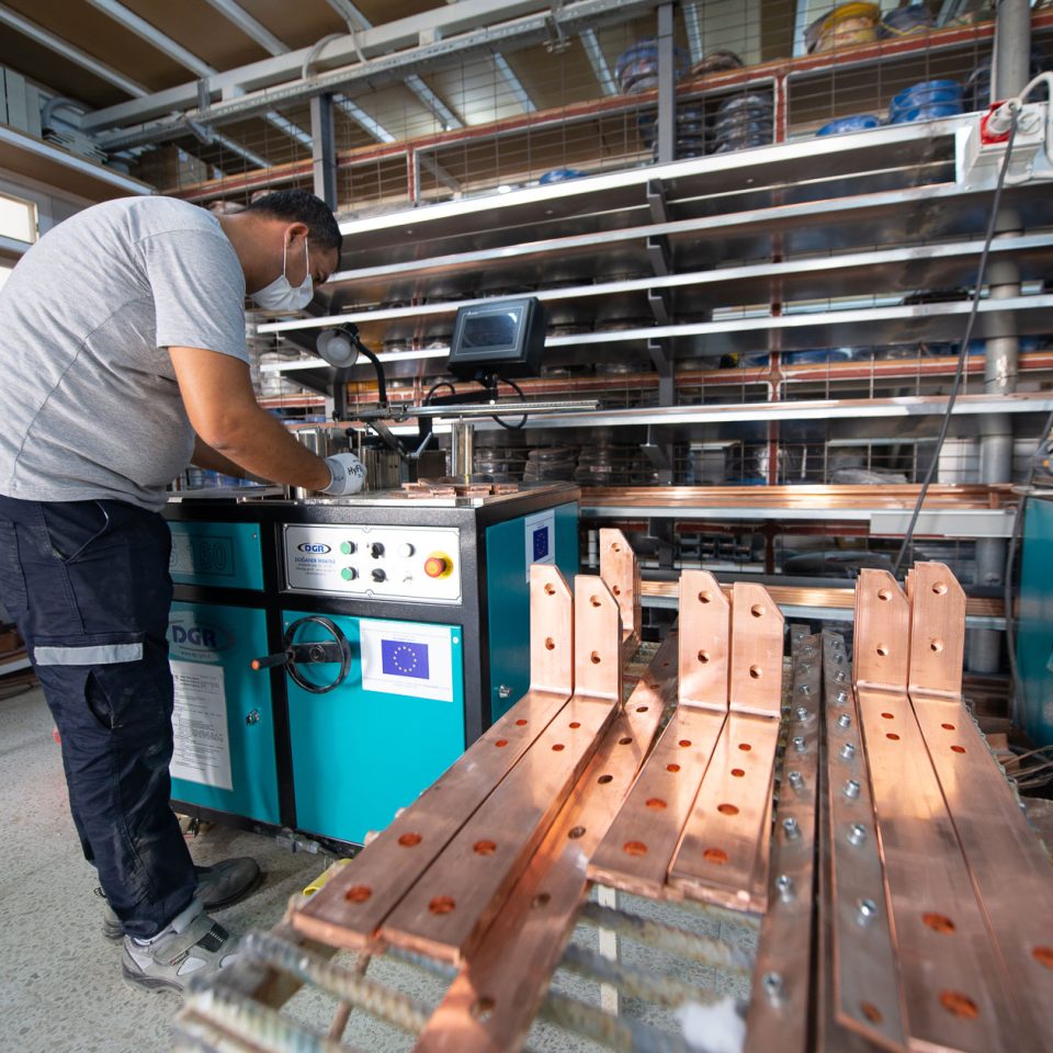 Panel Manufacturing and Assembly – Er-Tek